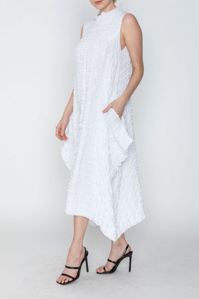 White Sleeveless High Neck Textured Dress – IC Collection