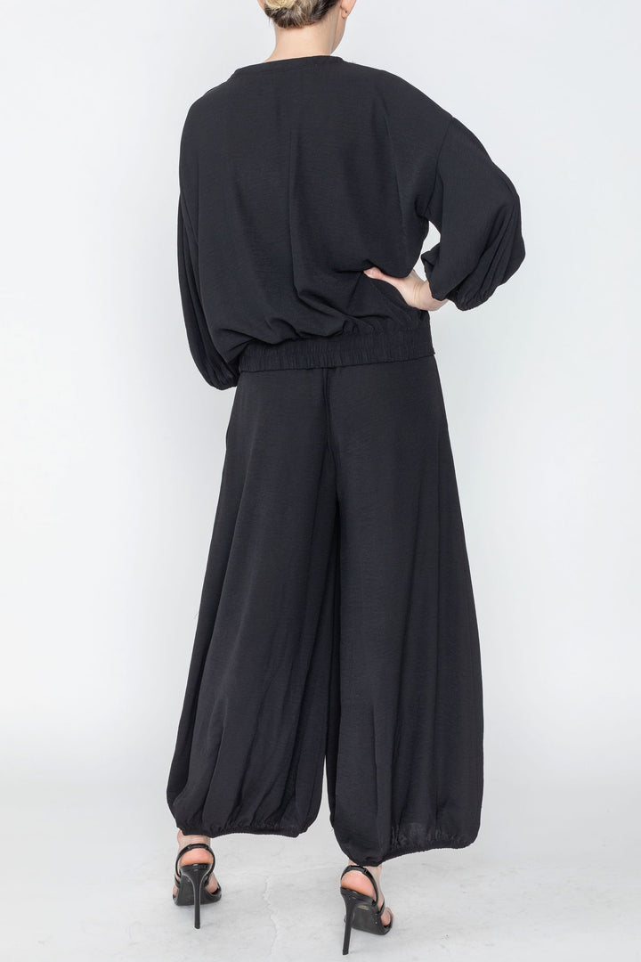 Women's Tops: All the Latest Styles & Trends | IC Collection